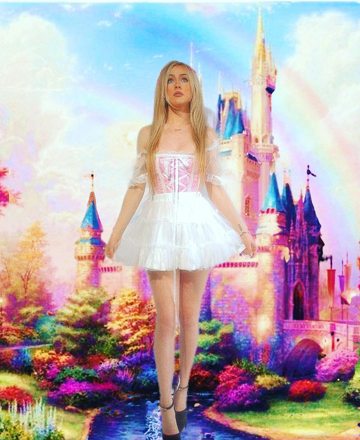 Picture of Emma Holzer