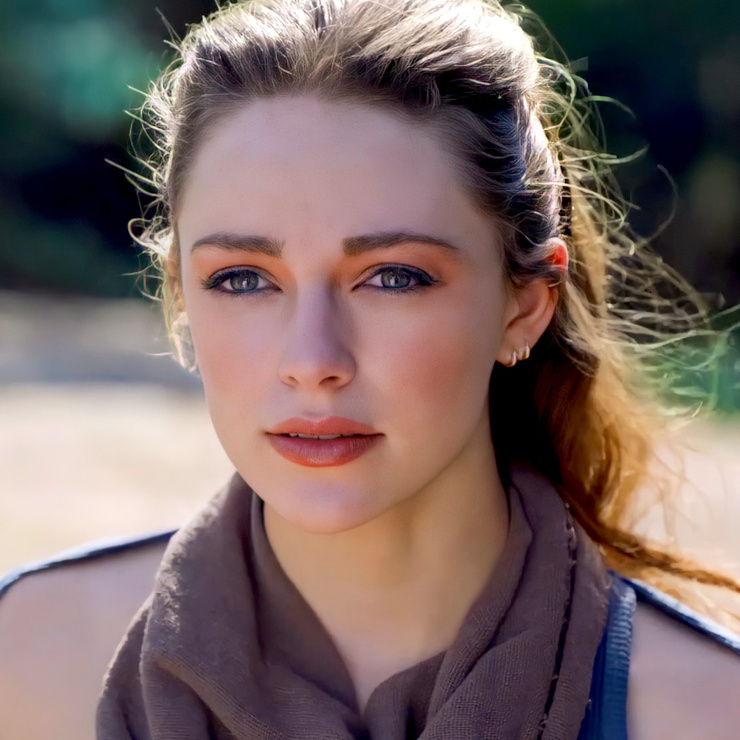 Picture of Danielle Rose Russell