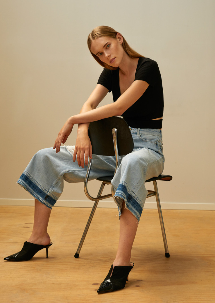 ANNE DEN OUTER picture