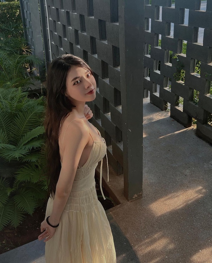 Picture of Trần Bích Hạnh