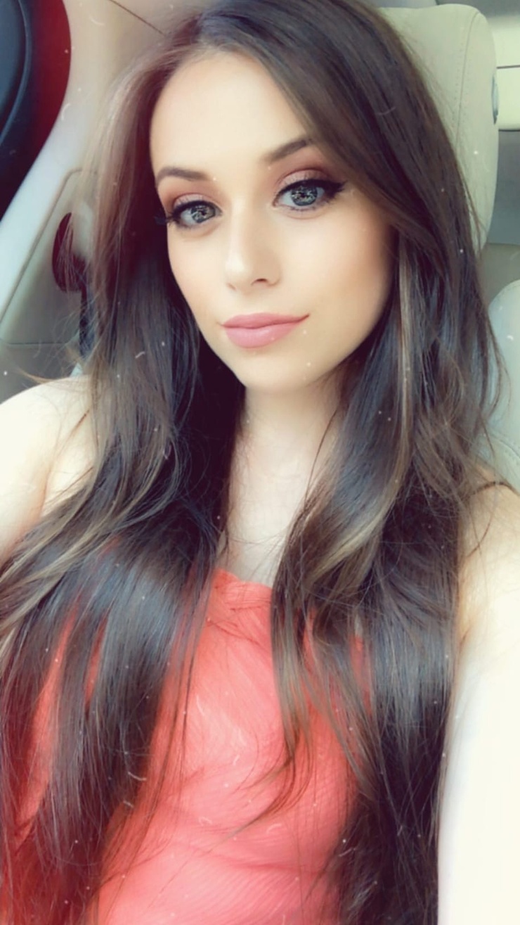 Picture of Caitlin Beadles