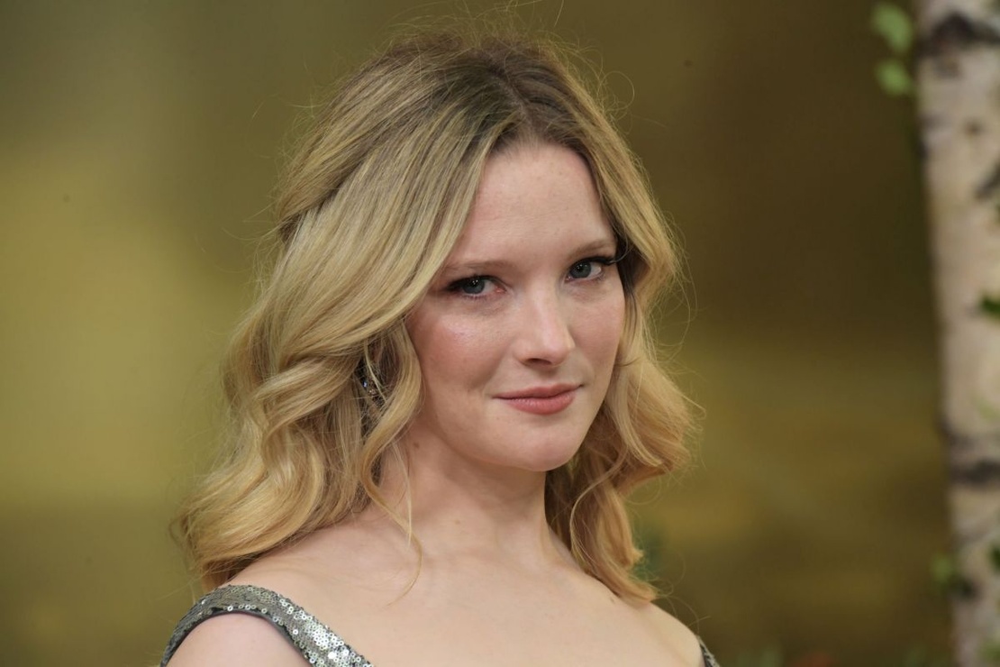 Picture of Morfydd Clark