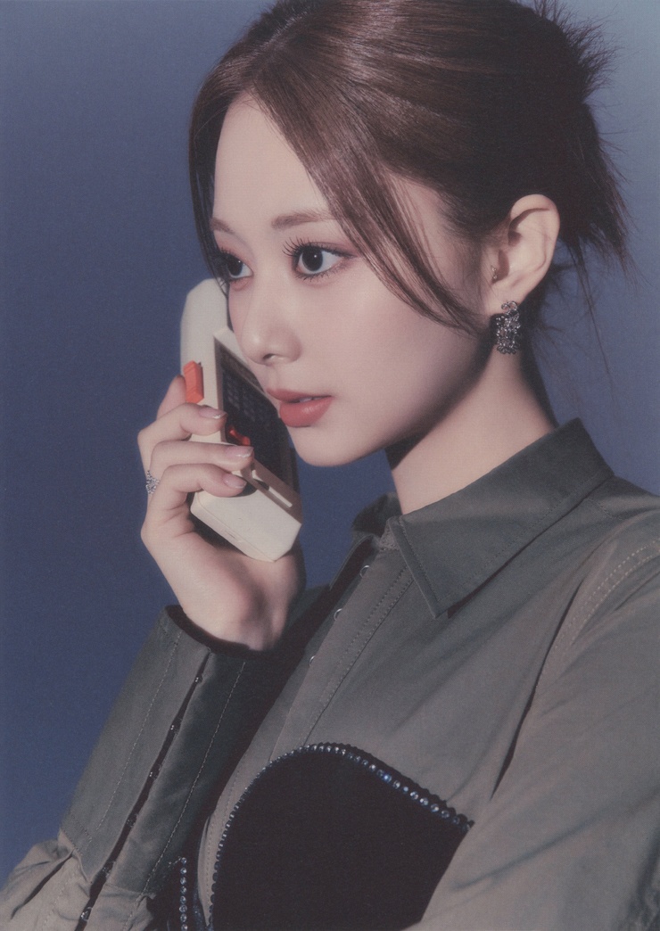 Picture of Chou Tzu-yu (Tzuyu)