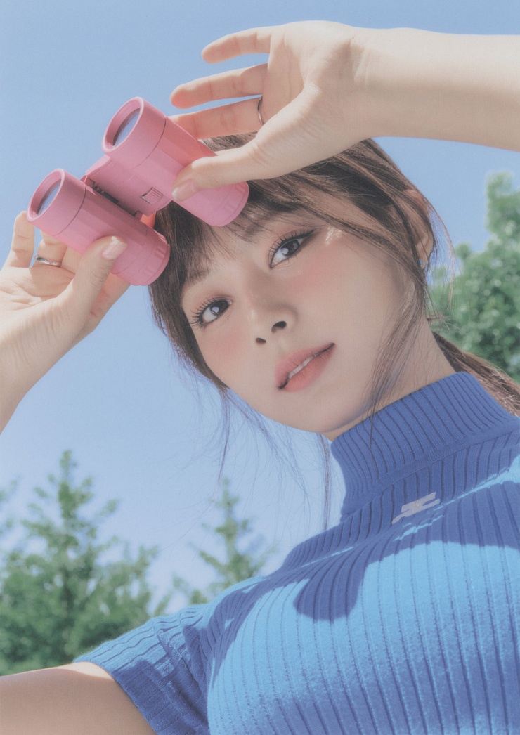 Picture of Chou Tzu-yu (Tzuyu)