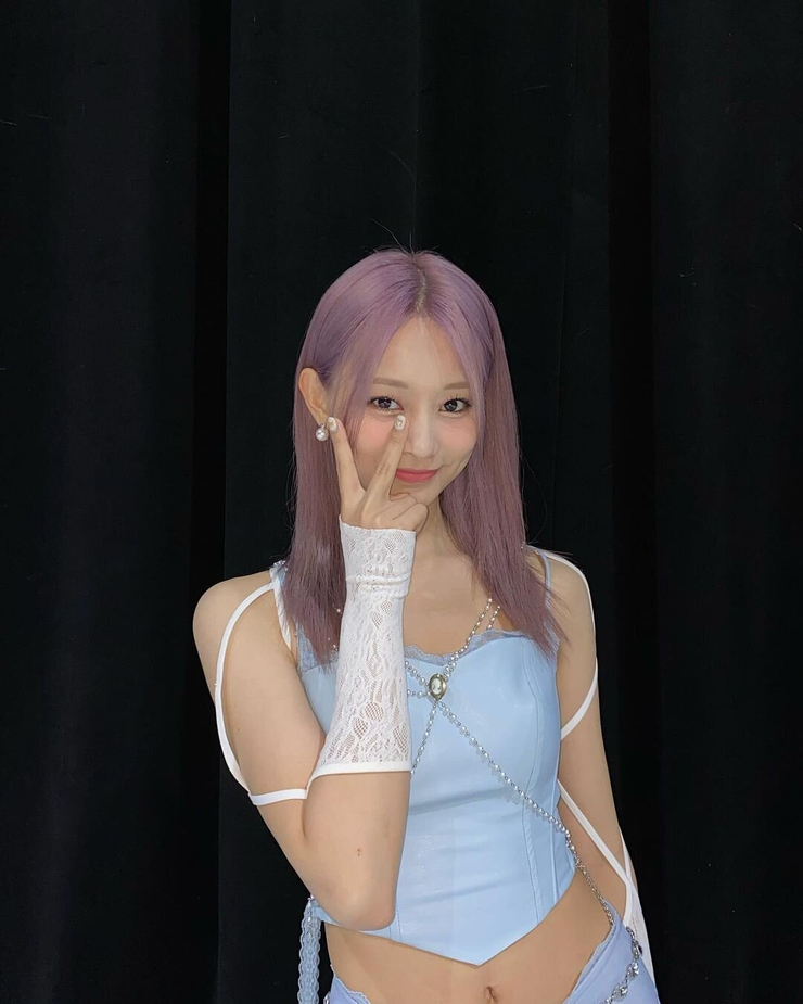 Picture of Chou Tzu-yu (Tzuyu)