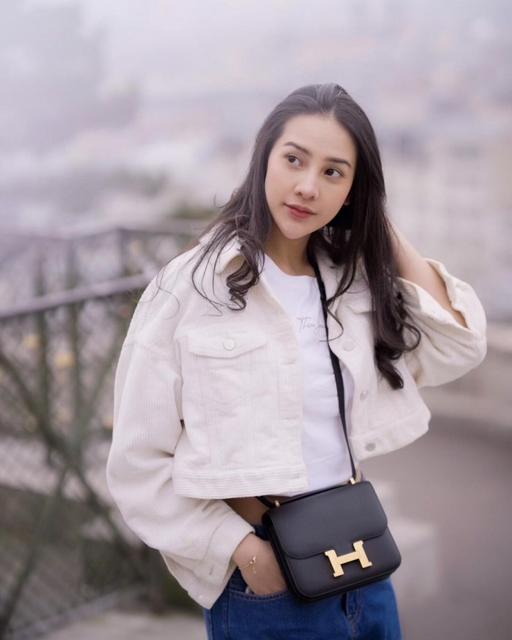 Picture of Anya Geraldine