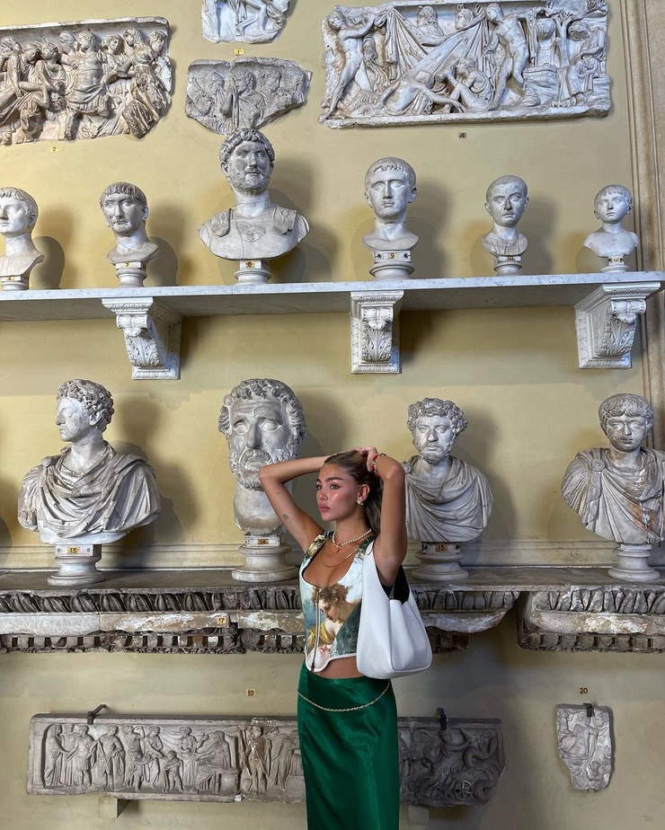 Picture of Maya Keyy