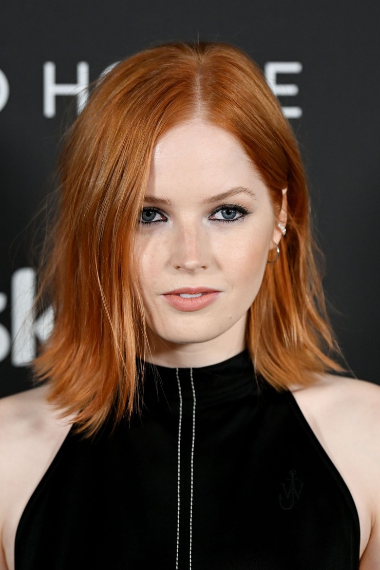 Picture of Ellie Bamber