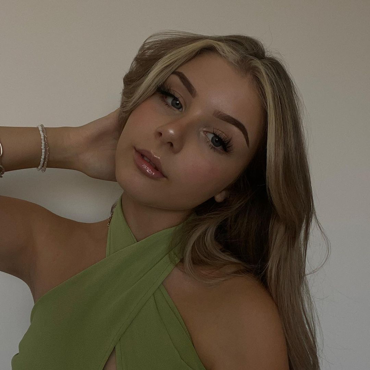 Picture of Darcey Angel