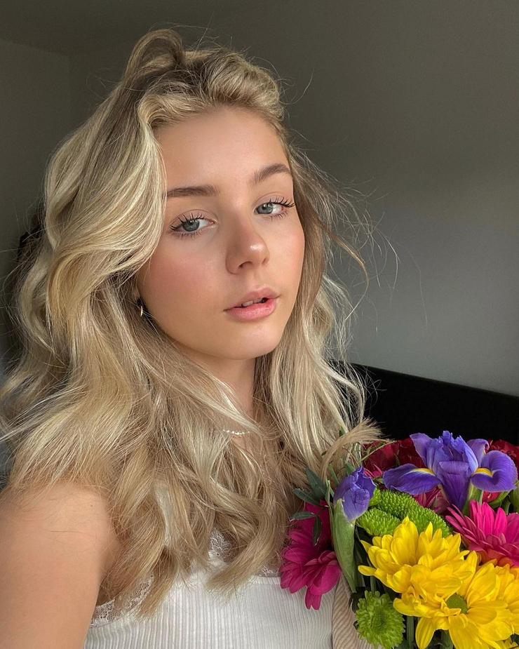 Picture of Darcey Angel