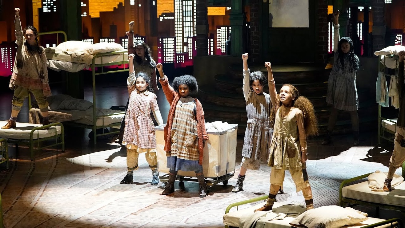 Picture of Annie Live!