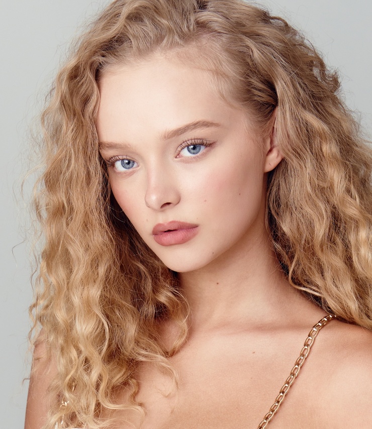 Picture of Amiah Miller