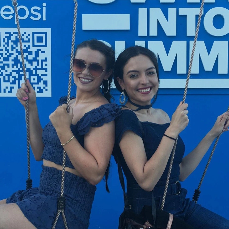 Caitlin Beadles picture