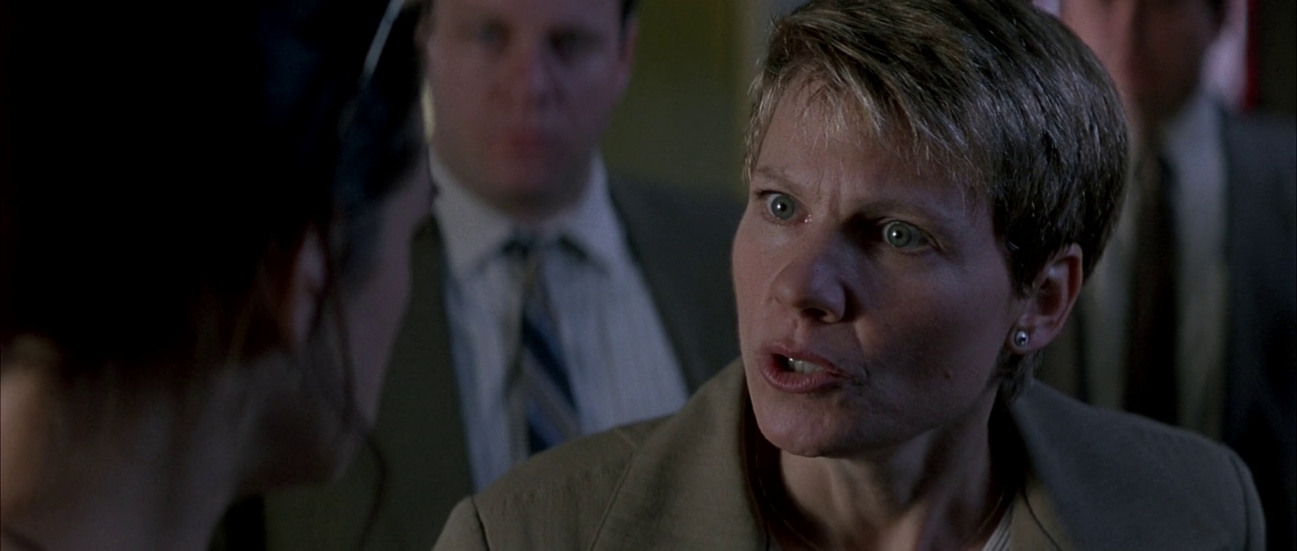 Demi Moore and Lindsay Crouse