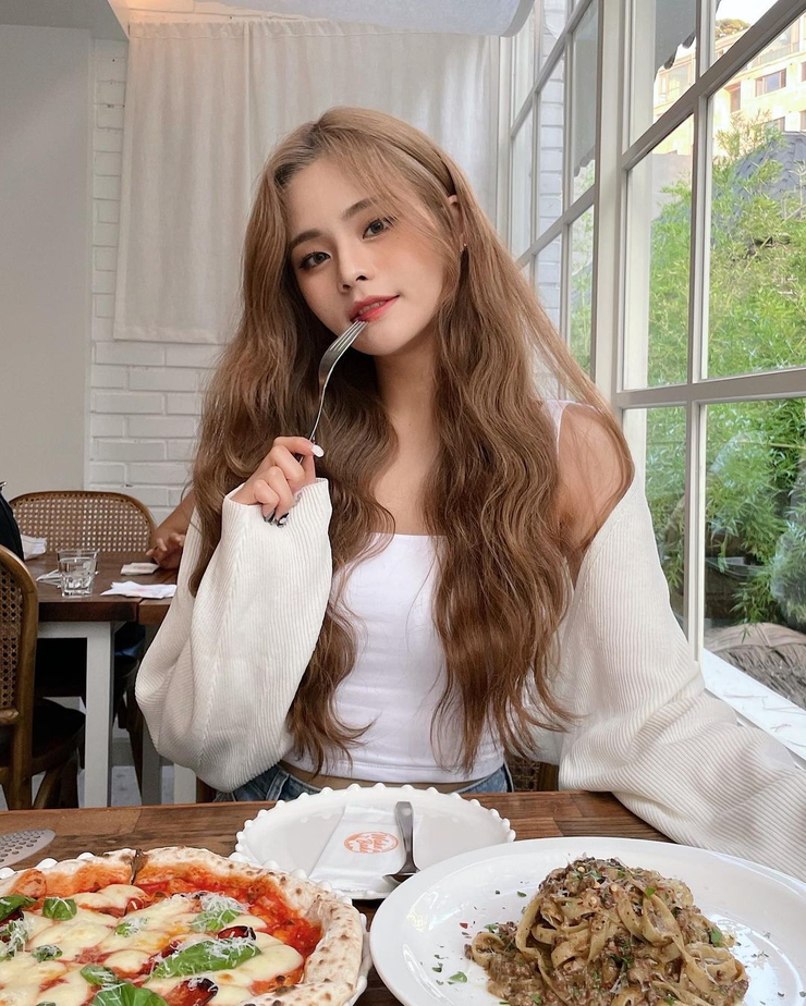 Picture of Kelly Kim