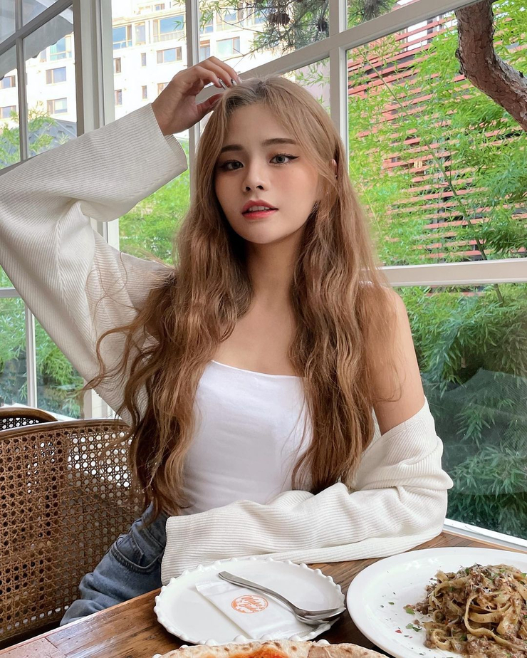 Picture of Kelly Kim