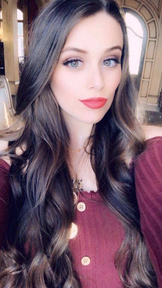 Picture of Caitlin Beadles