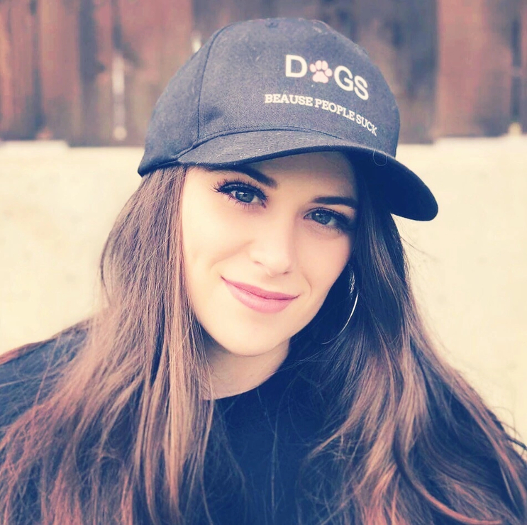 Picture of Caitlin Beadles