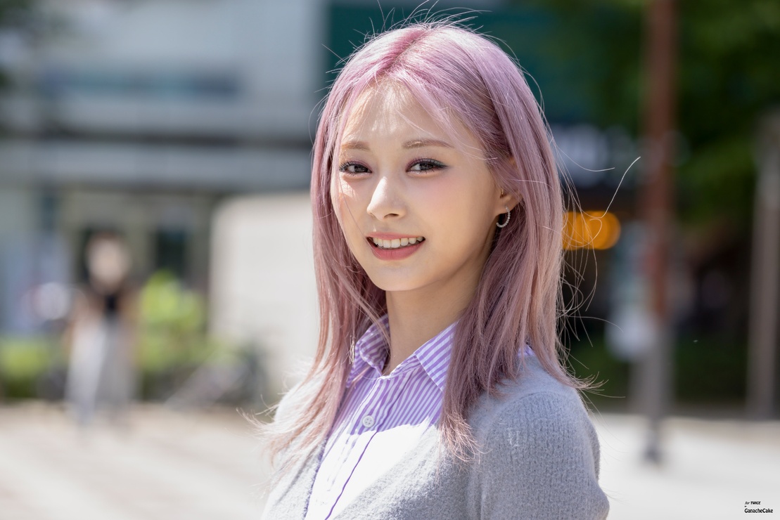 Picture of Chou Tzu-yu (Tzuyu)