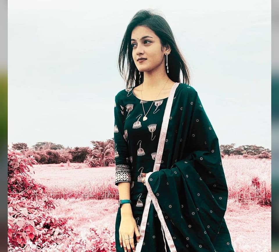 Listal - List the stuff you love! Movies, TV, music, games and books