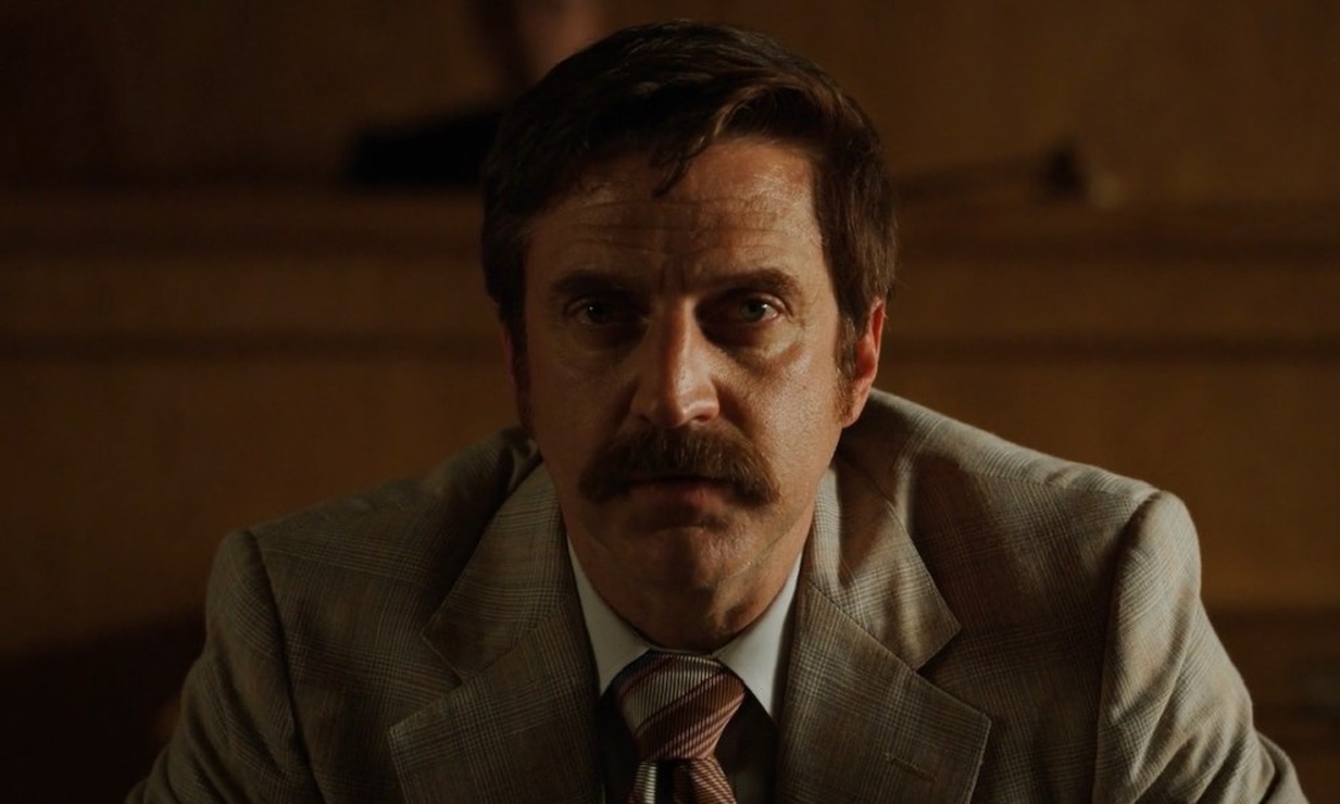 Picture of Raúl Esparza