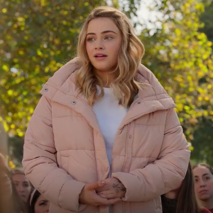 Emma Cunningham image