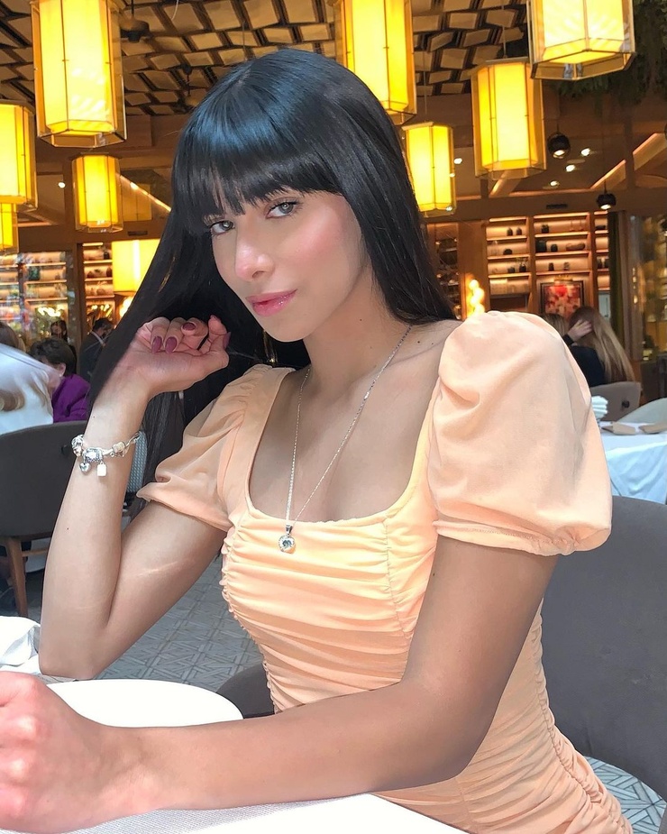 Picture of Gabrielle Maya