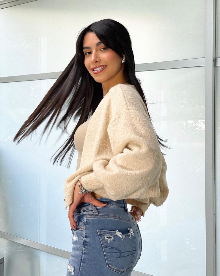 Image of Gabrielle Maya