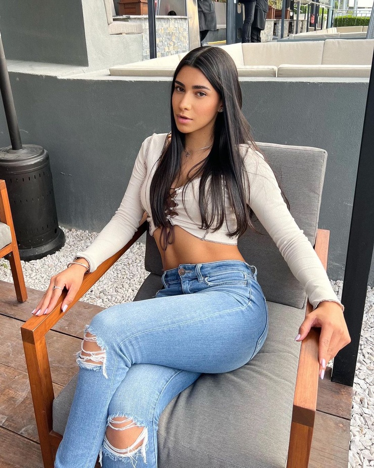 Picture of Gabrielle Maya