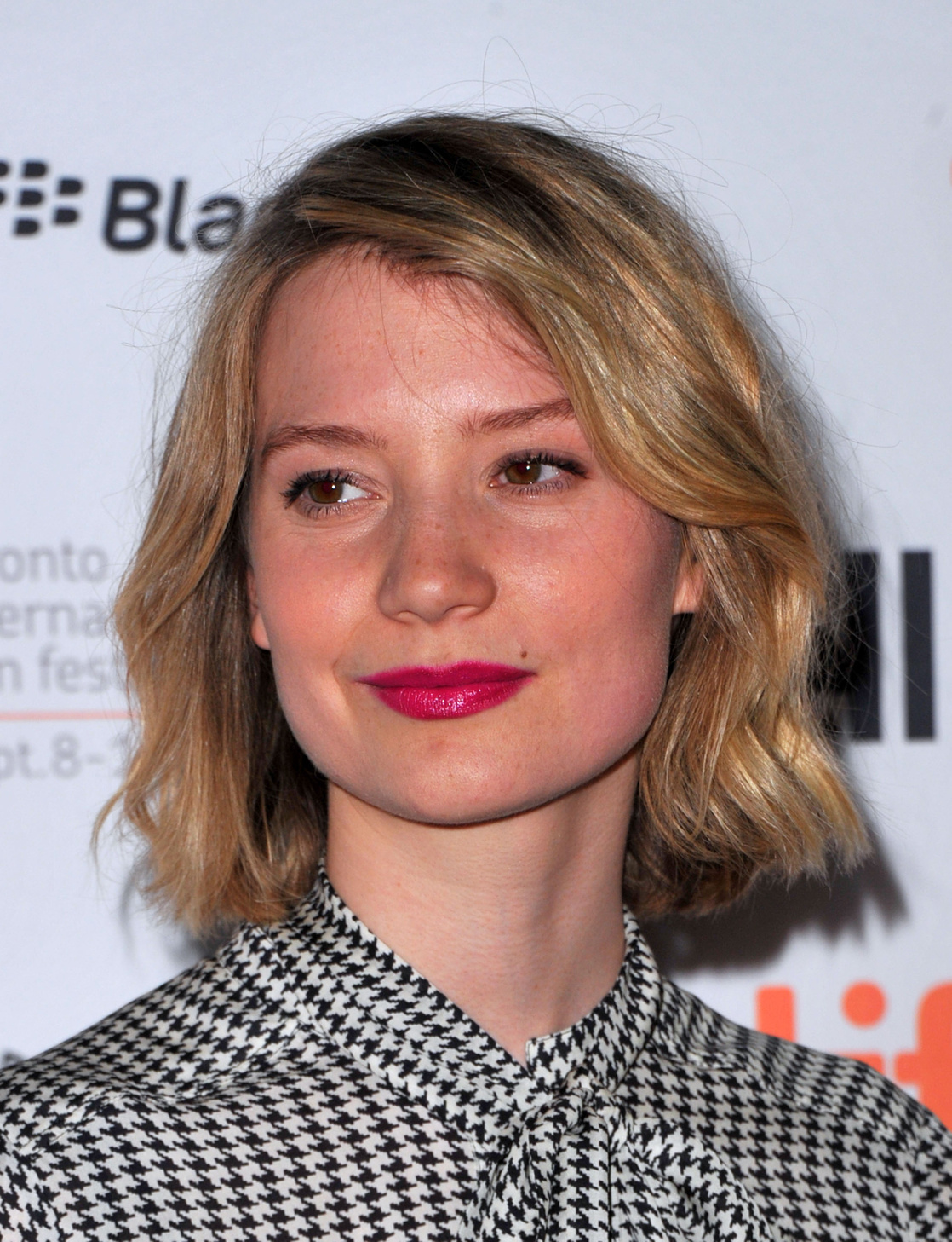 Picture of Mia Wasikowska