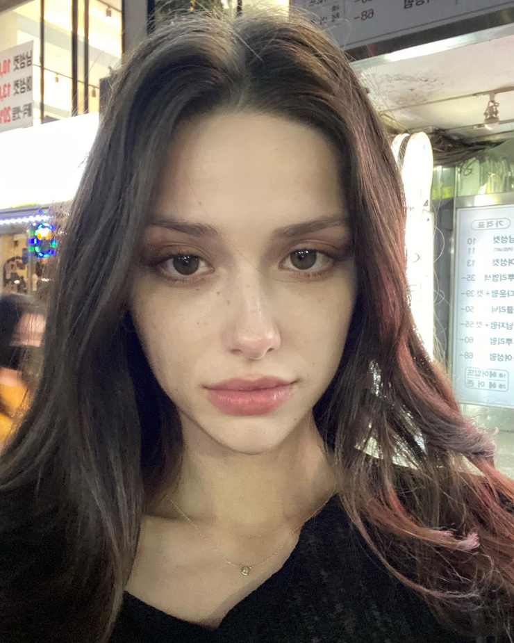 Picture of Lisa Rosh