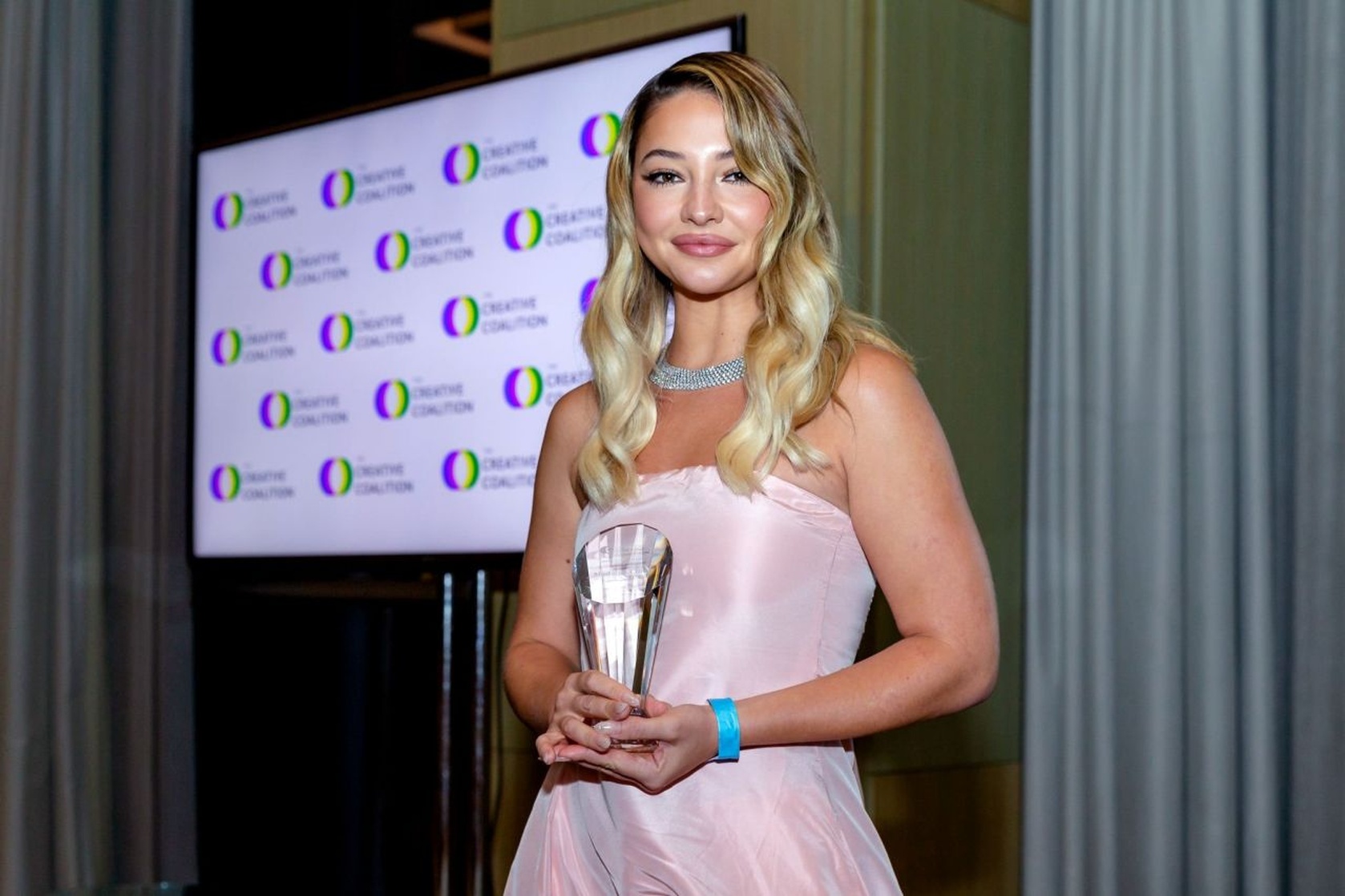 Picture of Madelyn Cline