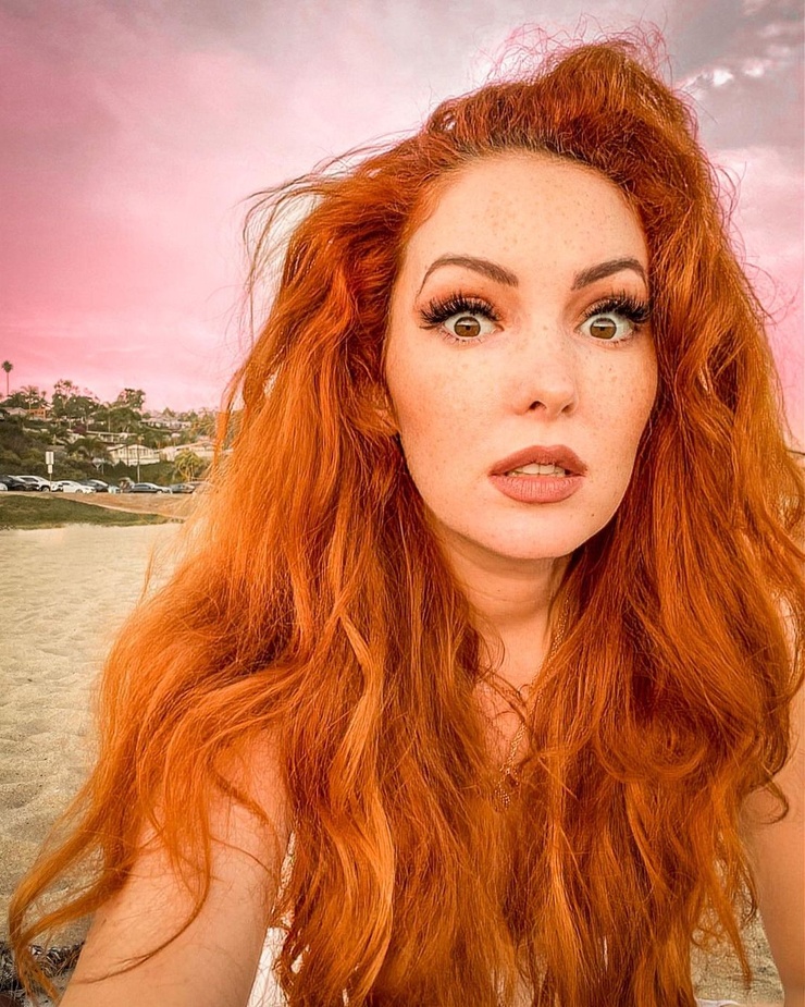 Picture of Nicole Simone