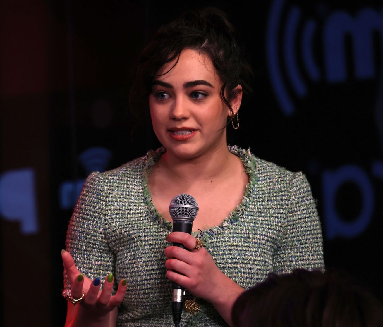 Picture of Mary Mouser