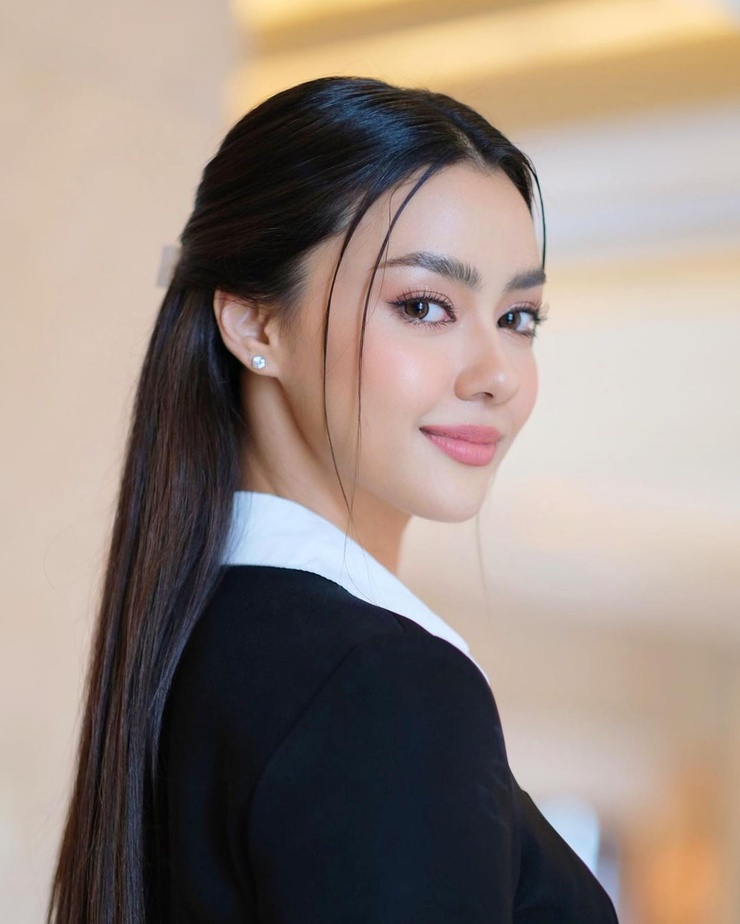 Picture of Amanda Obdam