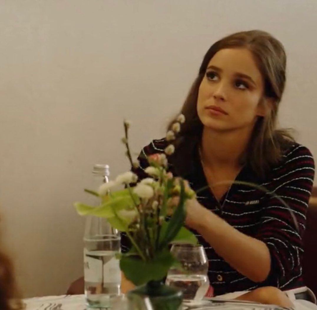 Picture of Alba Baptista