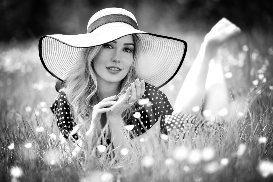 Picture of Sa-Mia Swan