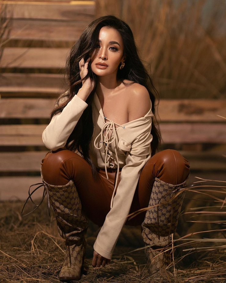 Picture of Kris Bernal