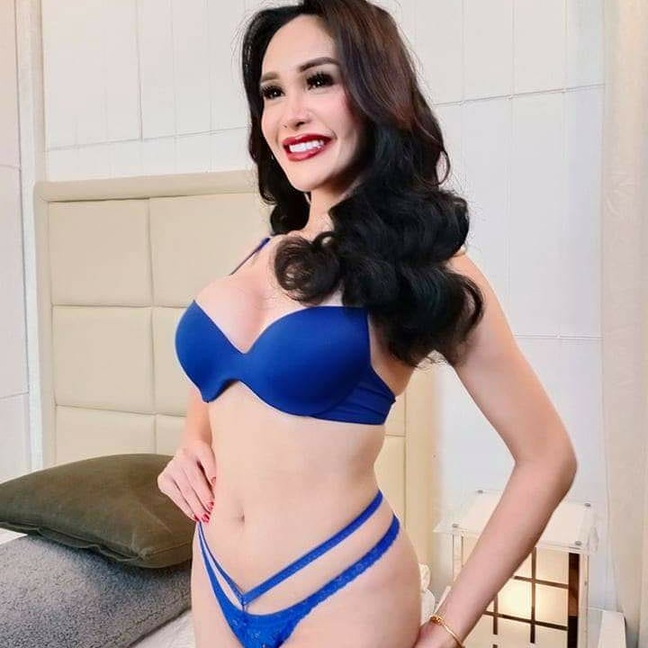 Picture of Vanah Mendoza