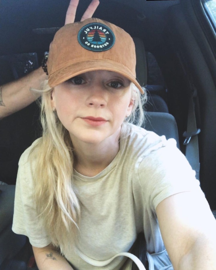 Picture of Emily Kinney