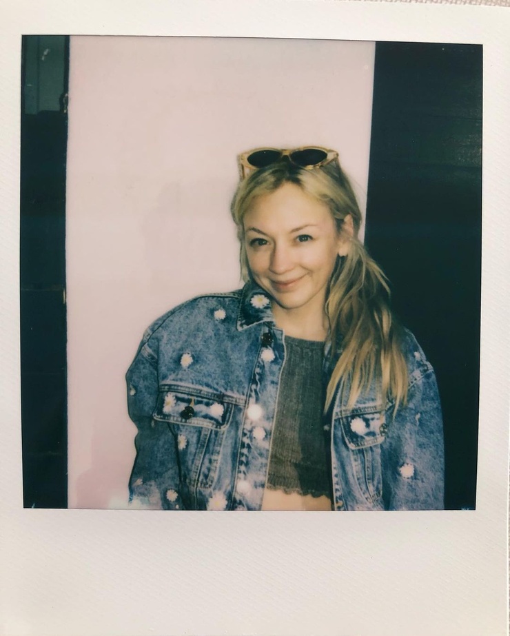 Emily Kinney picture