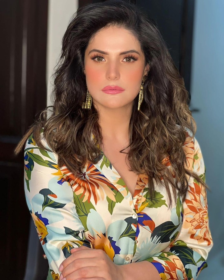 Picture of Zarine Khan