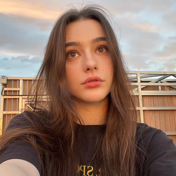 Picture of Dasha Taran (II)