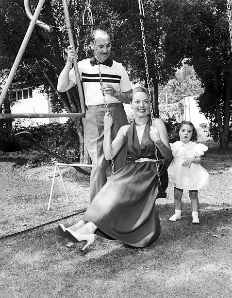 Groucho Marx, Kay Marvis, Melinda Marx