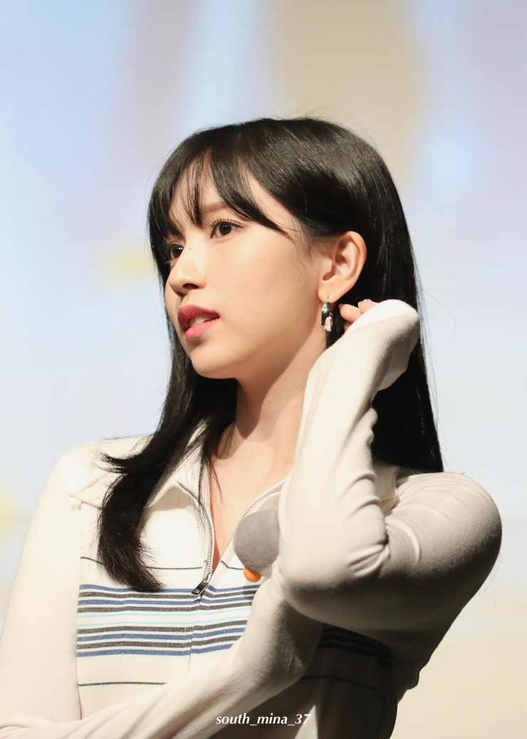 Picture of Myoui Mina