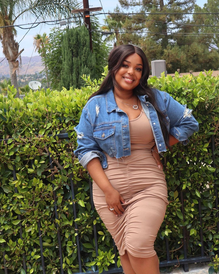 Donielle Nash picture