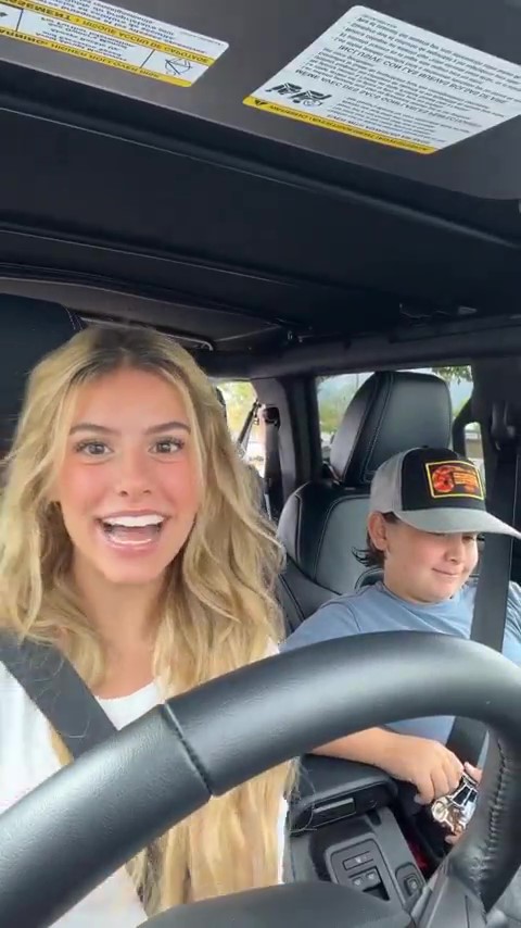 Picture of Madisyn Shipman