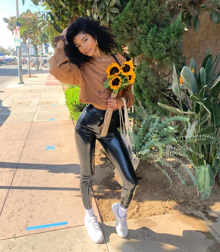 Makaela Heard picture