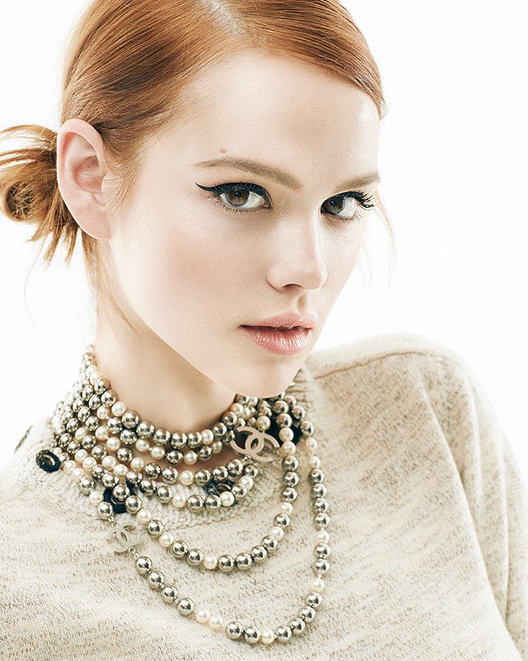 Picture of Emilia Schüle