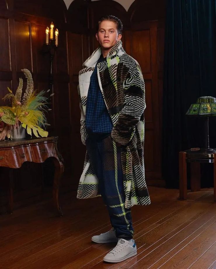 Picture of Deacon Phillippe